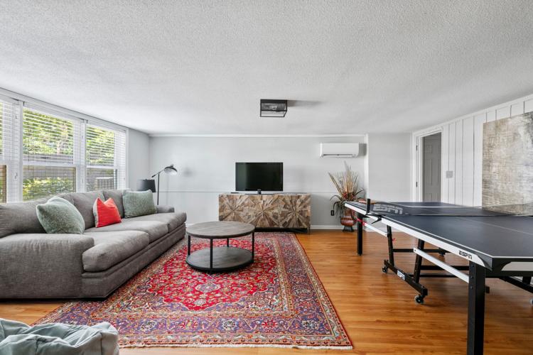 'Southern Charm' Shep Rose rents IOP home. Book a trip now.
