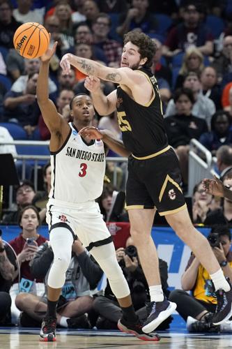 College of Charleston's Ben Burnham cashing in NIL deals