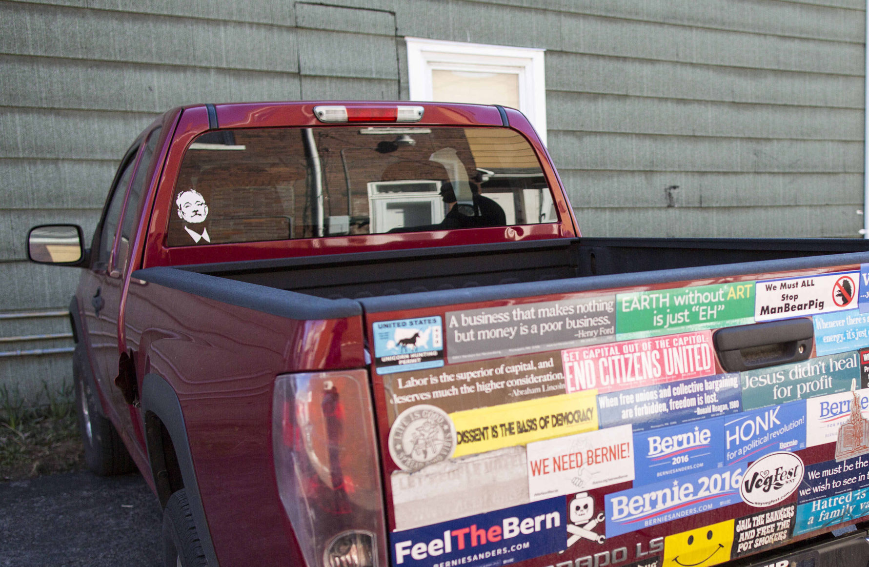 How to remove those campaign bumper stickers