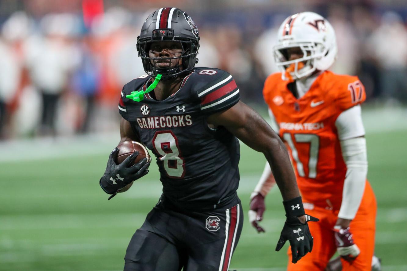 Coach's son plays starring role in Gamecock victory