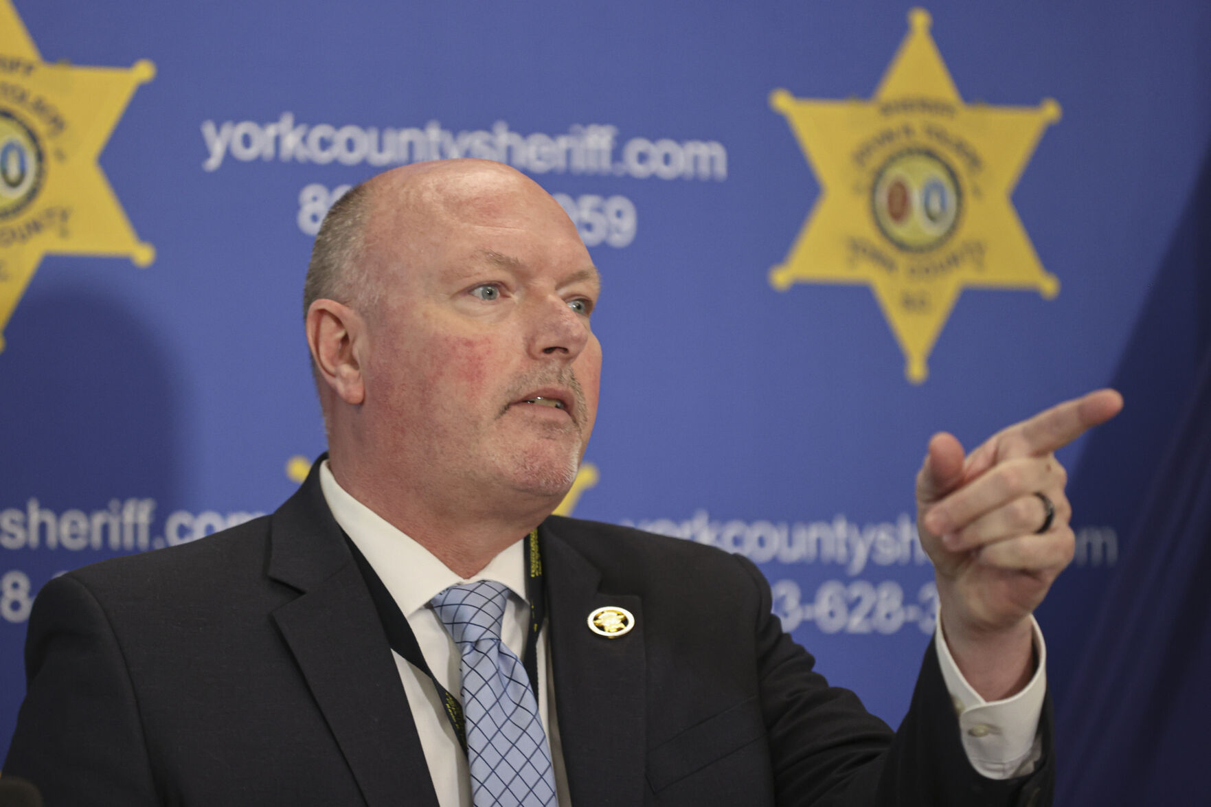 York County sheriff to quit reelection bid, let his wife run