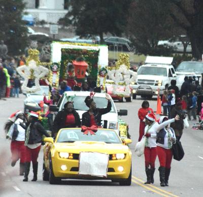 Students to live stream North Augusta Christmas parade | Archived ...
