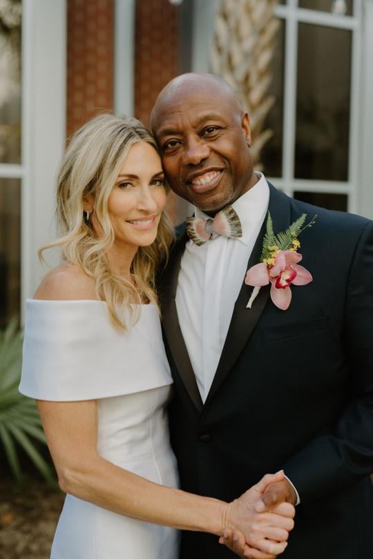 Sen. Tim Scott weds Mindy Noce in Charleston church wedding