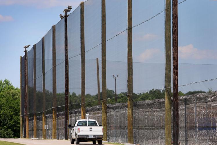 How golf course netting is helping stop contraband at South Carolina ...