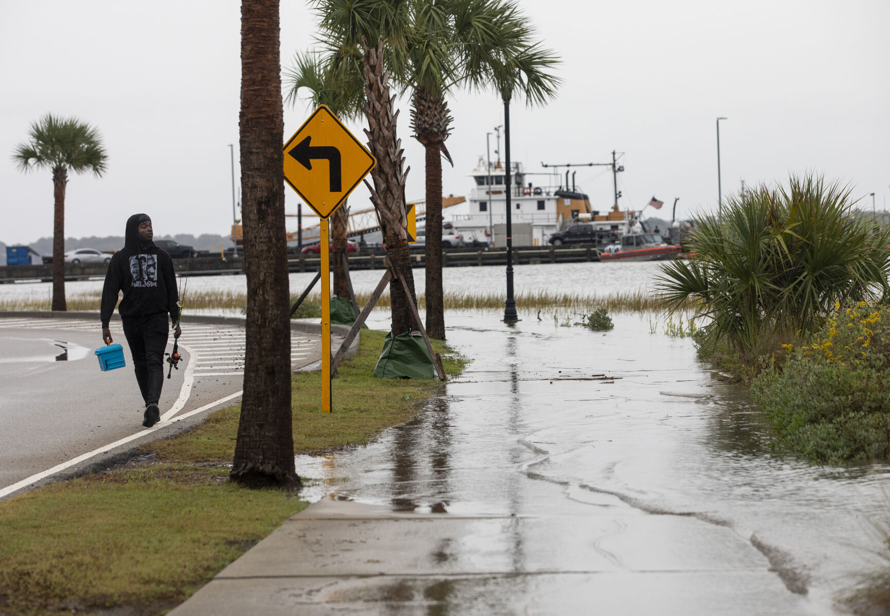 Charleston moves kick off design phase for planned sea wall
