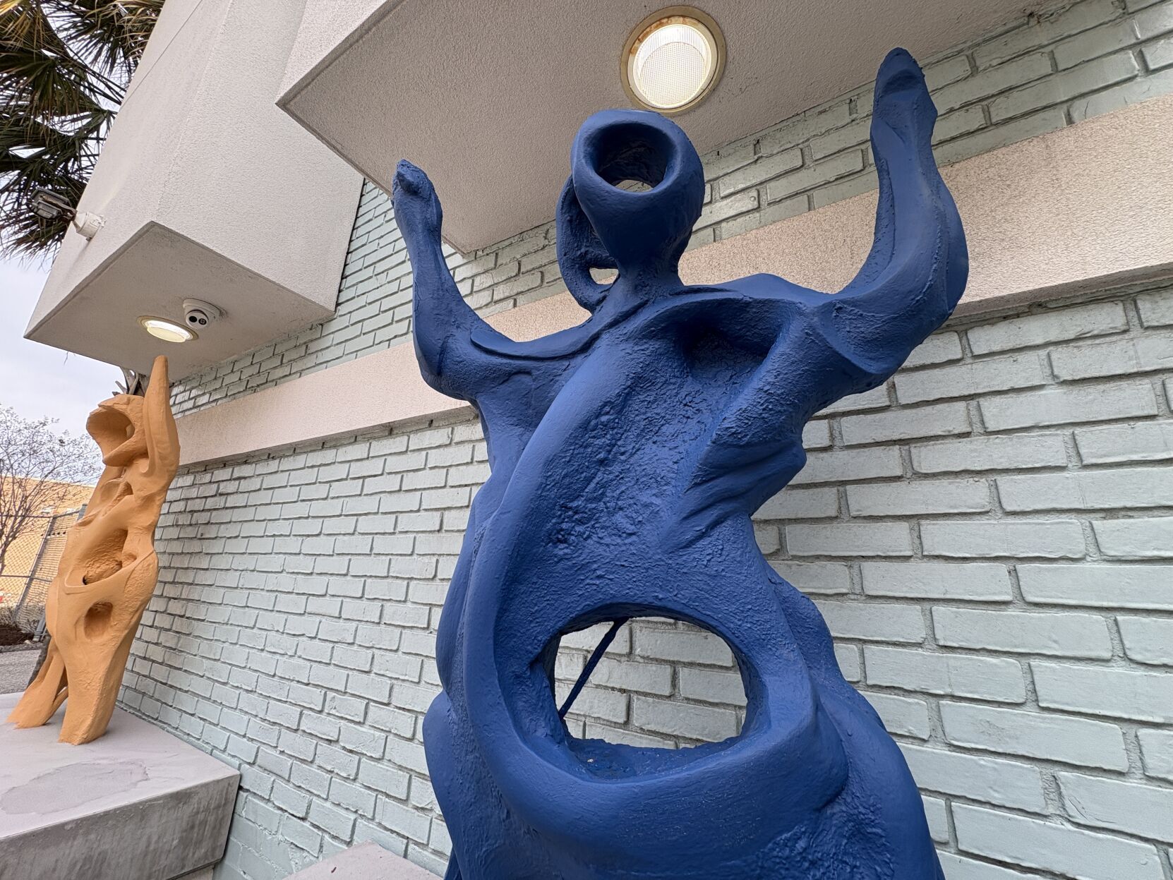 Rivoli Theater statues return to downtown Myrtle Beach