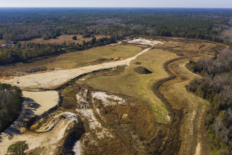 Huger residents fight sand mine tied to Ben Navarro