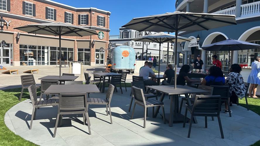 Tanger Outlets North Charleston completes renovations