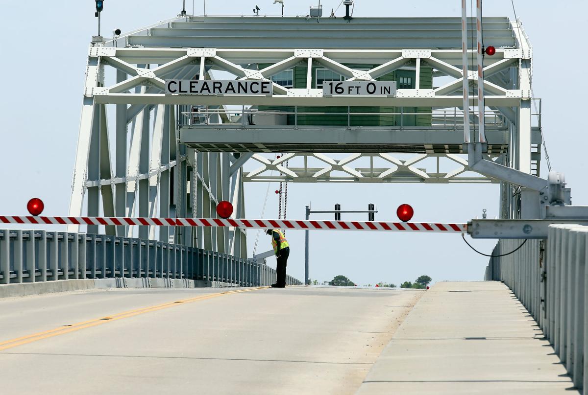 'Extreme heat' led to Sullivan's Island bridge closure on Memorial Day ...