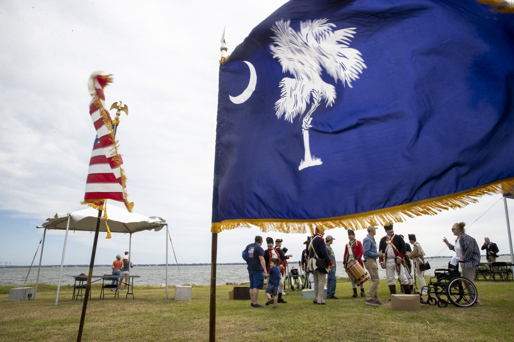 Charleston historian reveals new info on S.C. flag history
