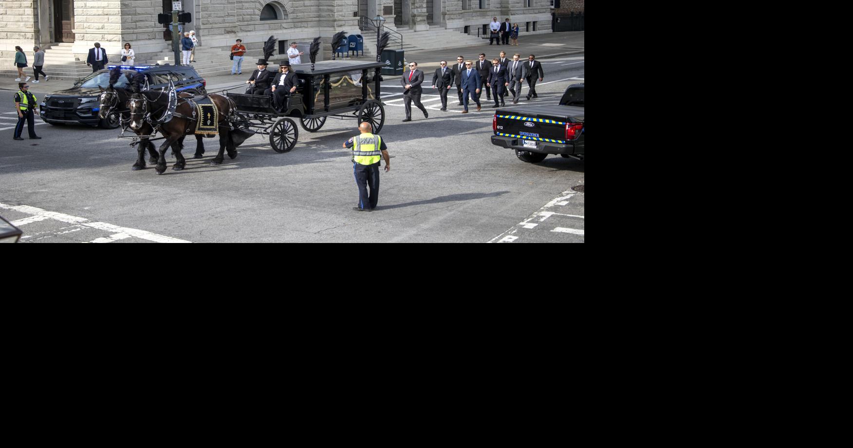 Funeral procession carries Gedney Howe III across Charleston