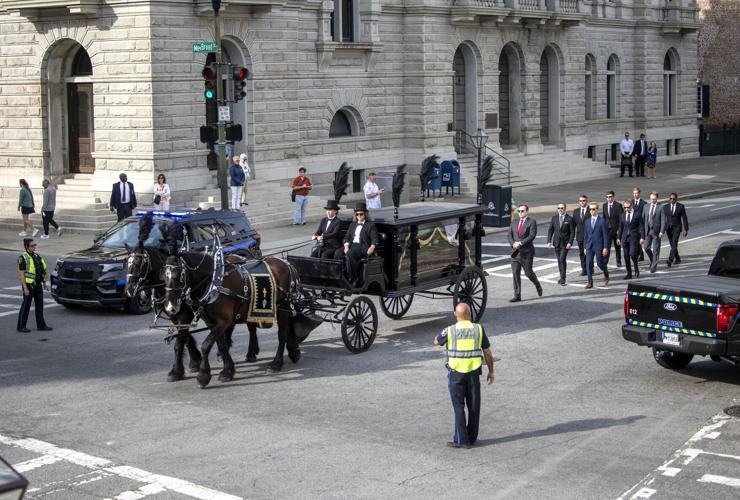 Funeral procession carries Gedney Howe III across Charleston