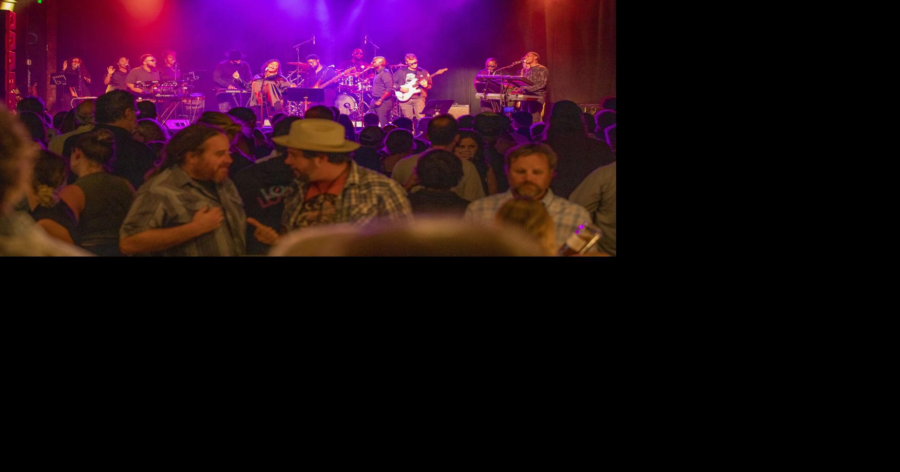 Music Farm reopening kicks off with surprise Edwin McCain show, back-to ...