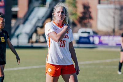 USC transfer Meredith found early success at Clemson