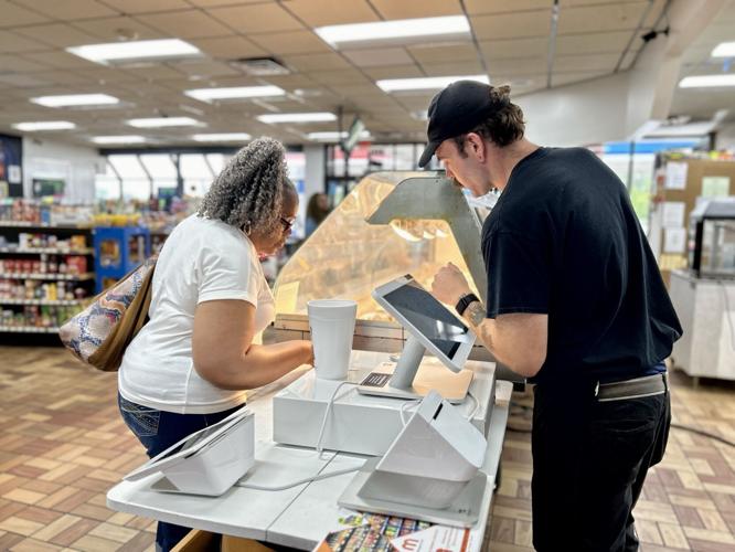 New grab-and-go restaurant open in Florence gas station