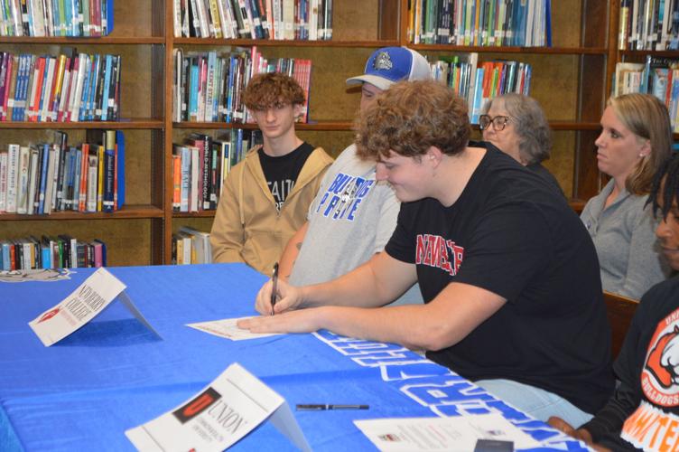 Silver Bluff football players sign college letters of intent