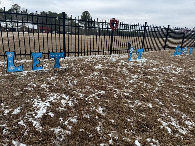 Myrtle Beach SC area sees heavy snow from rare winter storm