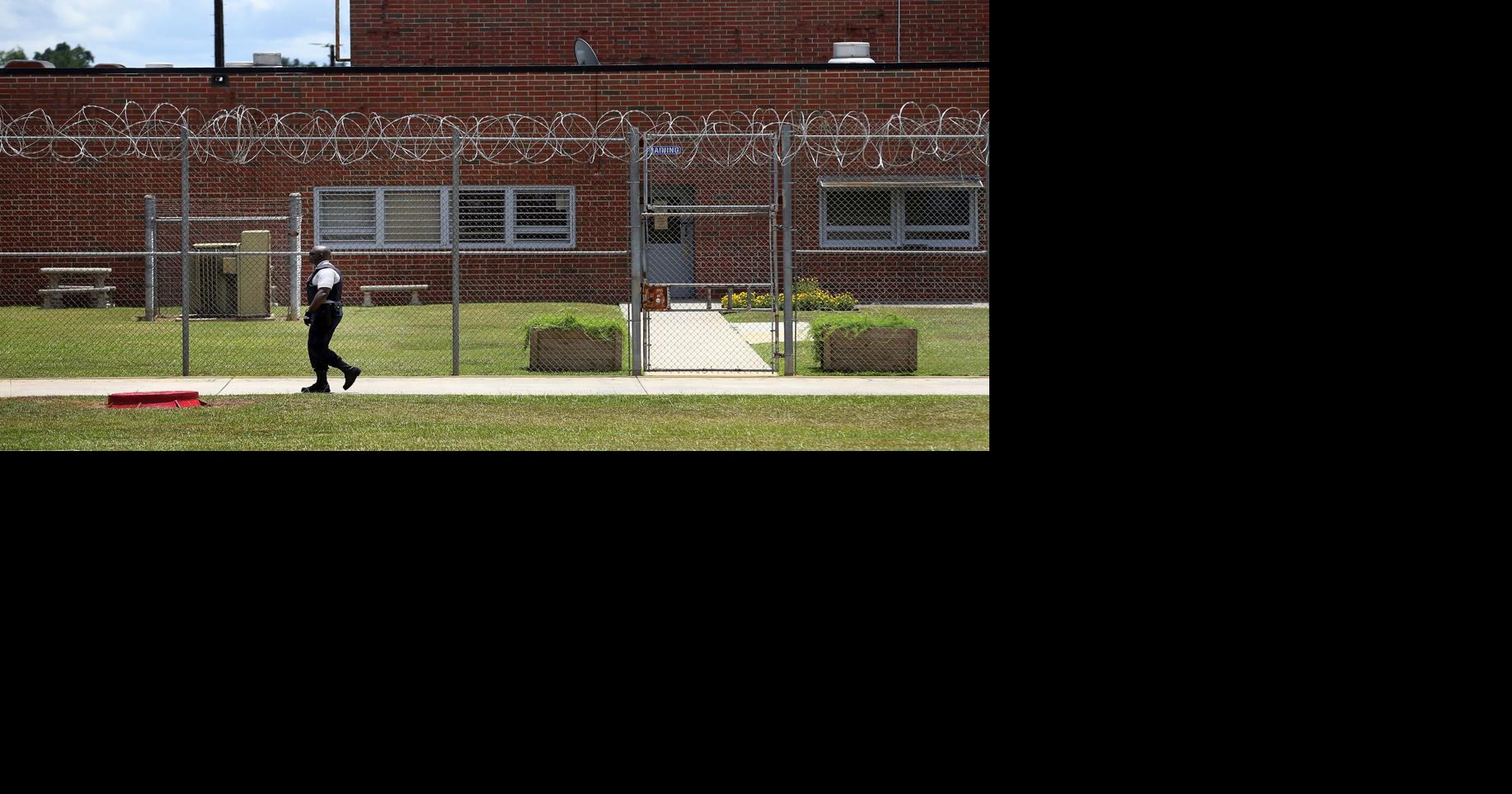 As SC prisons struggle to stop coronavirus, inmates say quarantine ...