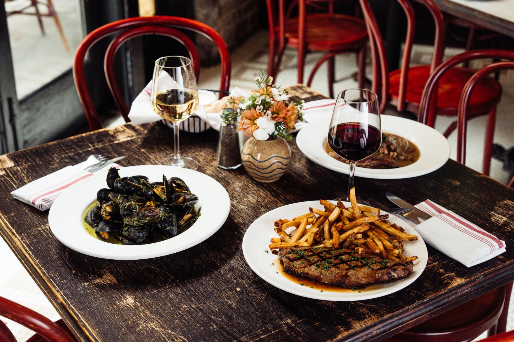 39 Rue de Jean restaurant celebrates 25th anniversary in SC