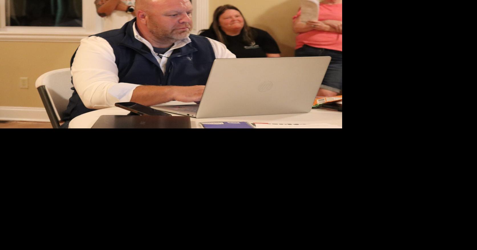 Great Falls SC manager charged with tracking council members