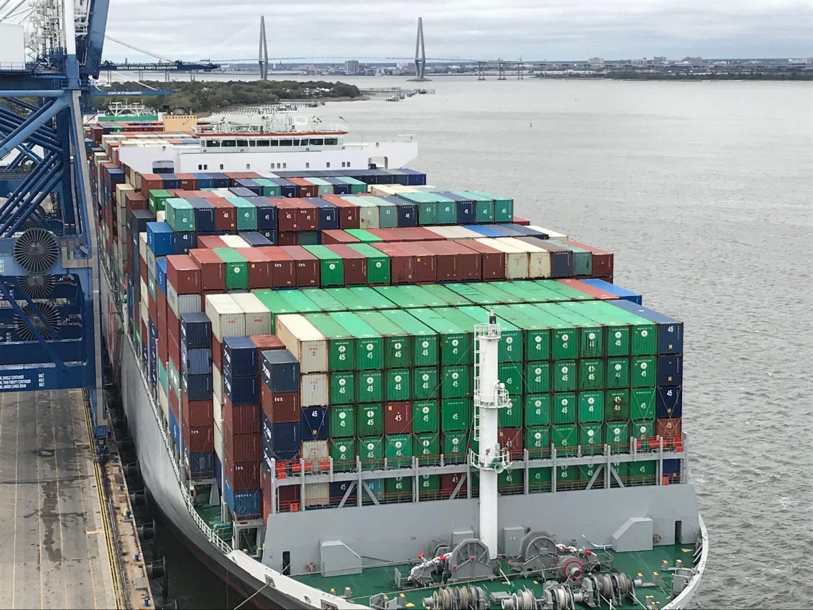 Early morning blaze at Wando Welch Terminal injures 1 | News ...