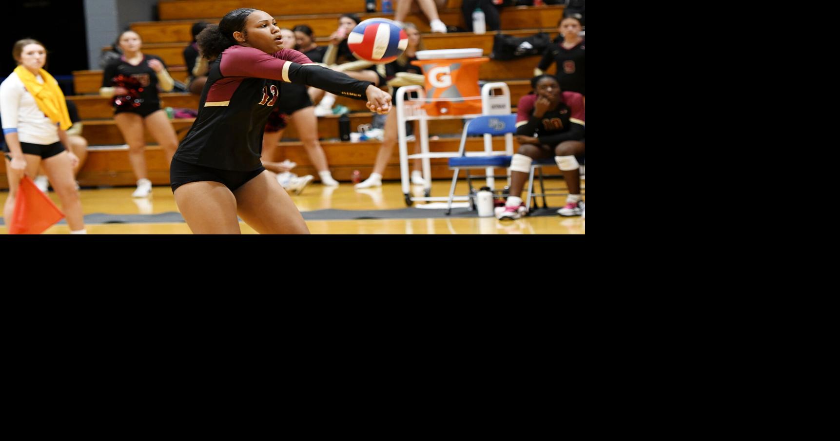 Swamp Foxes notch volleyball wins | Prep Sports | postandcourier.com