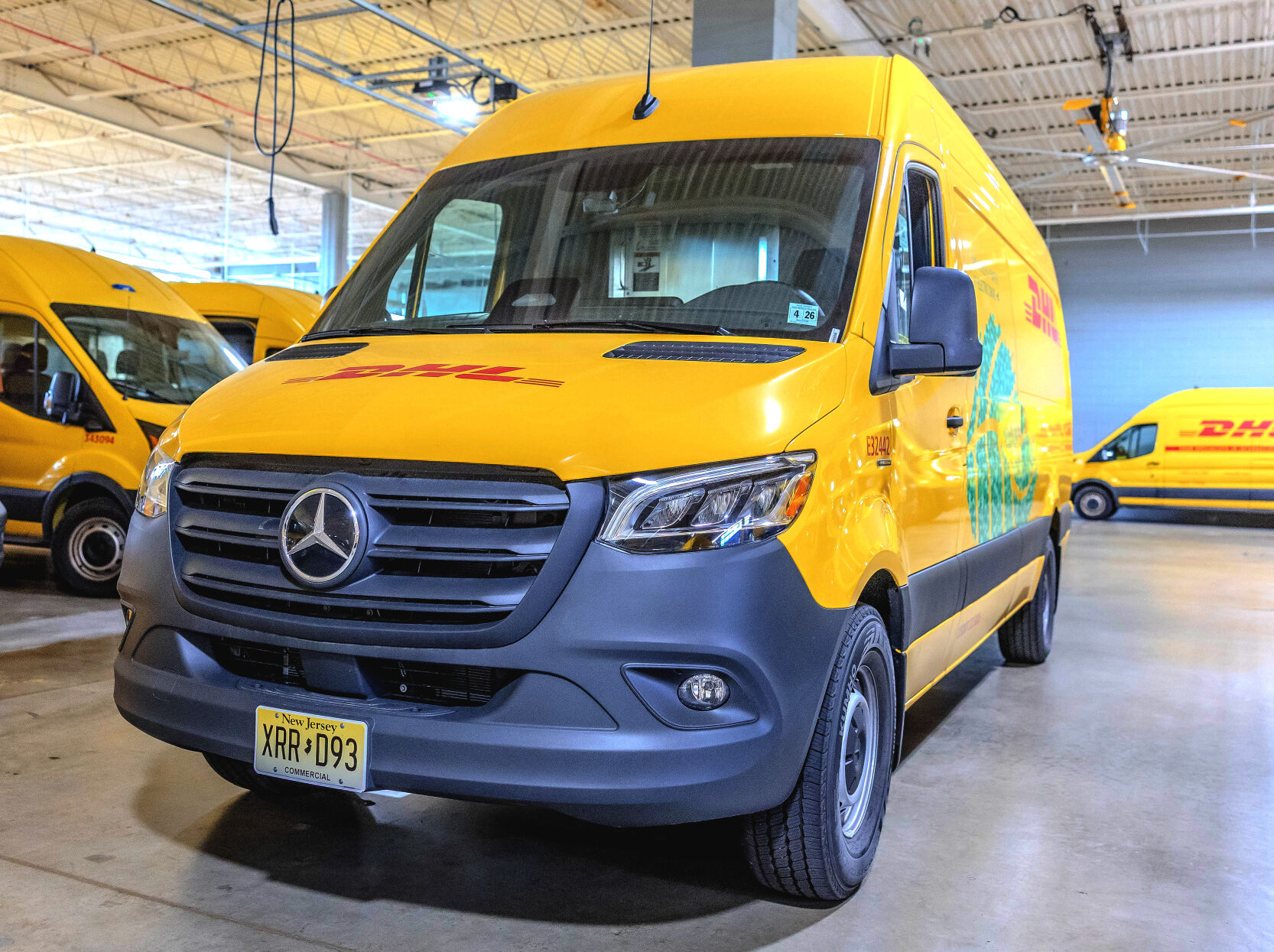 Mercedes-Benz' North Charleston van plant delivers to DHL