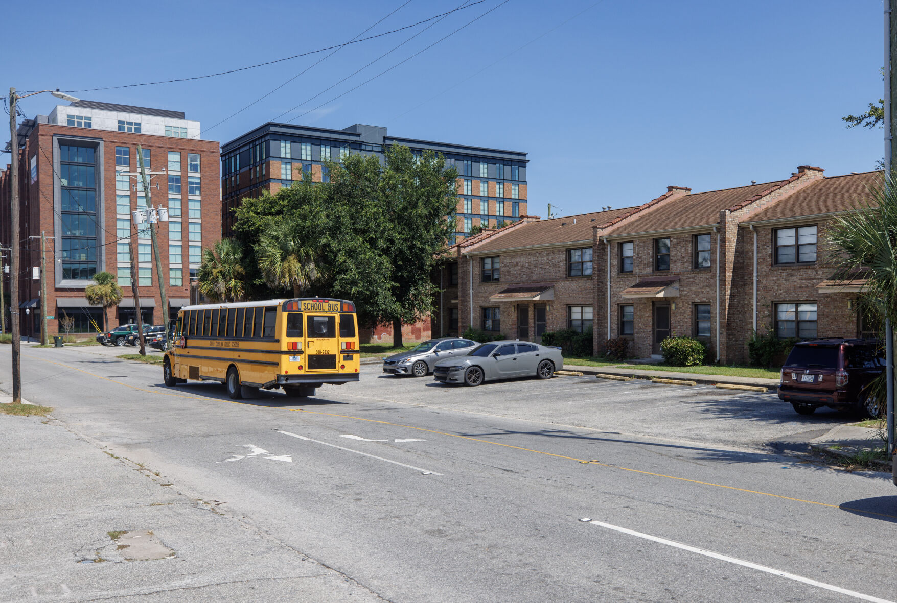 Charleston peninsula housing projects to be redeveloped