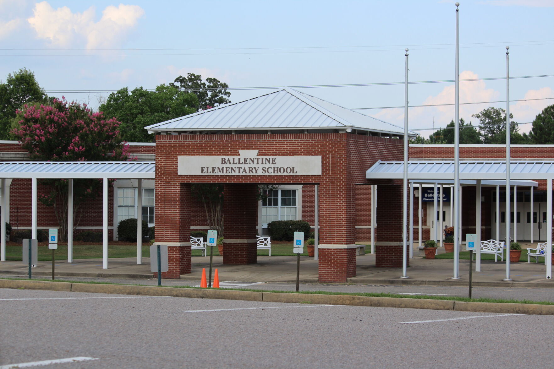 Some Lex-Rich 5 students can stay in schools after rezoning