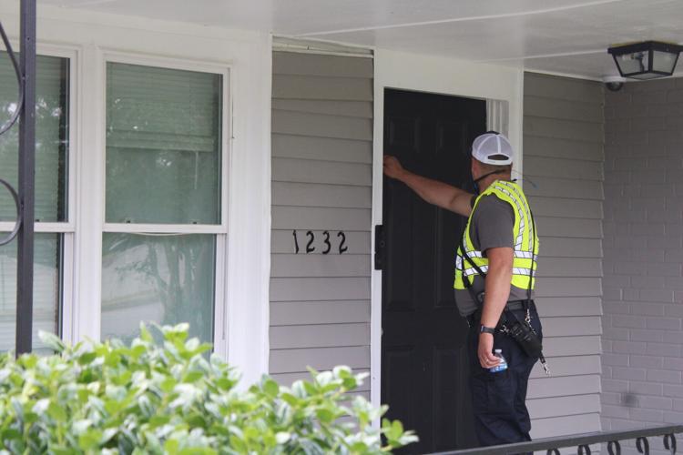 Aiken, SC fire agencies put alarms in Crosland Park homes