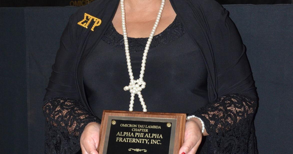 Gail Diggs receives Drum Major Award at annual MLK breakfast