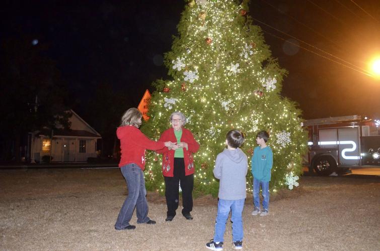 Jackson tree lighting, ice skating brings huge crowd