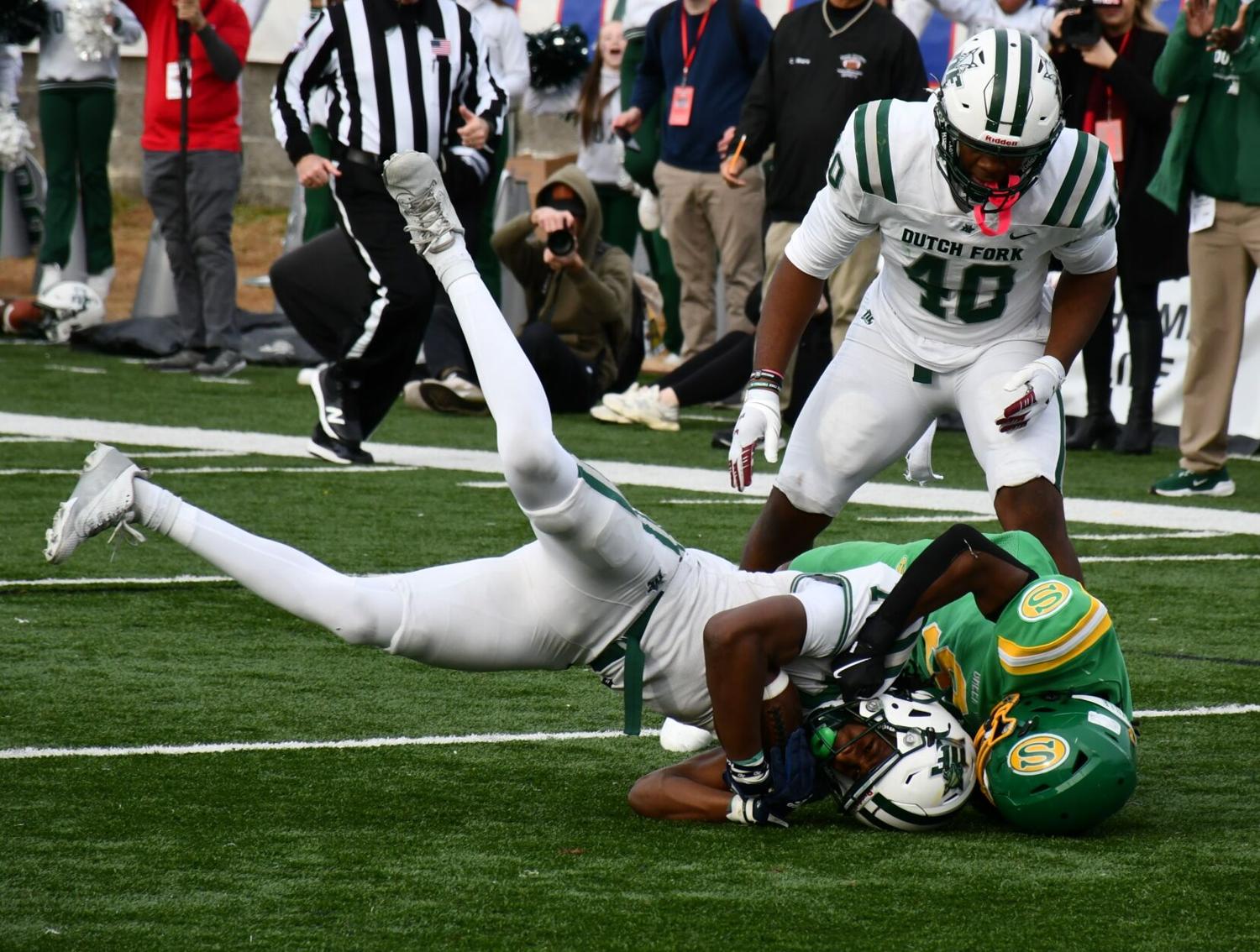 Dutch Fork defeats Summerville 35-21 for 5A Division 1 title