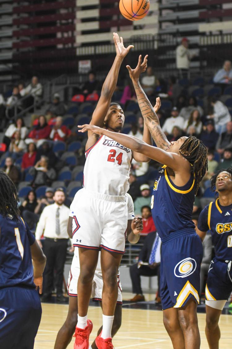 USC Aiken men's basketball team falls on the road against USC Beaufort