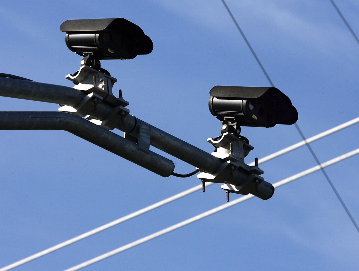 Who put unauthorized traffic cameras on hundreds of SC roads