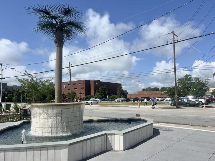 Florence Palmetto tree sculpture honors SC steel industry