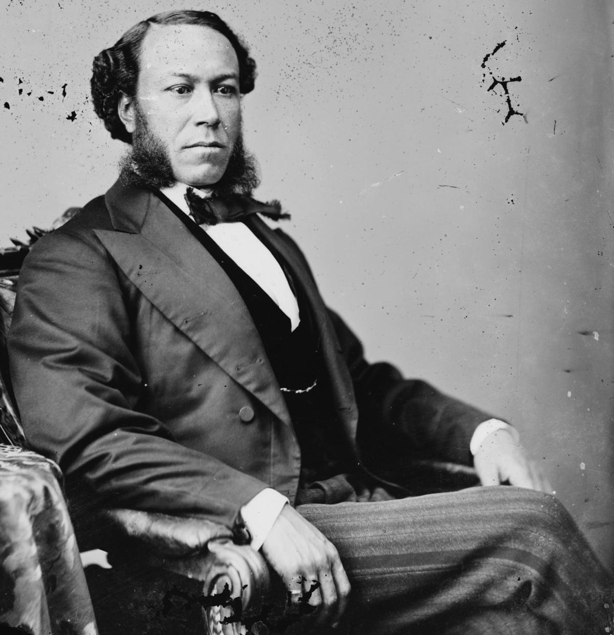 Turning back the pages of time: Brockington continues lectures on ...