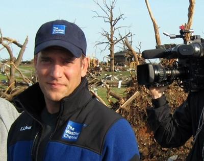 Weather Channel sends Mike Bettes to chase tornadoes