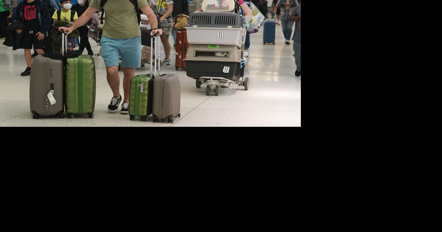 Omicron casts a new shadow over economy's pandemic recovery