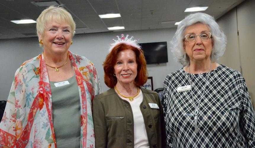 Town and Country Club: Women's group welcomes spring with sparkle | In ...