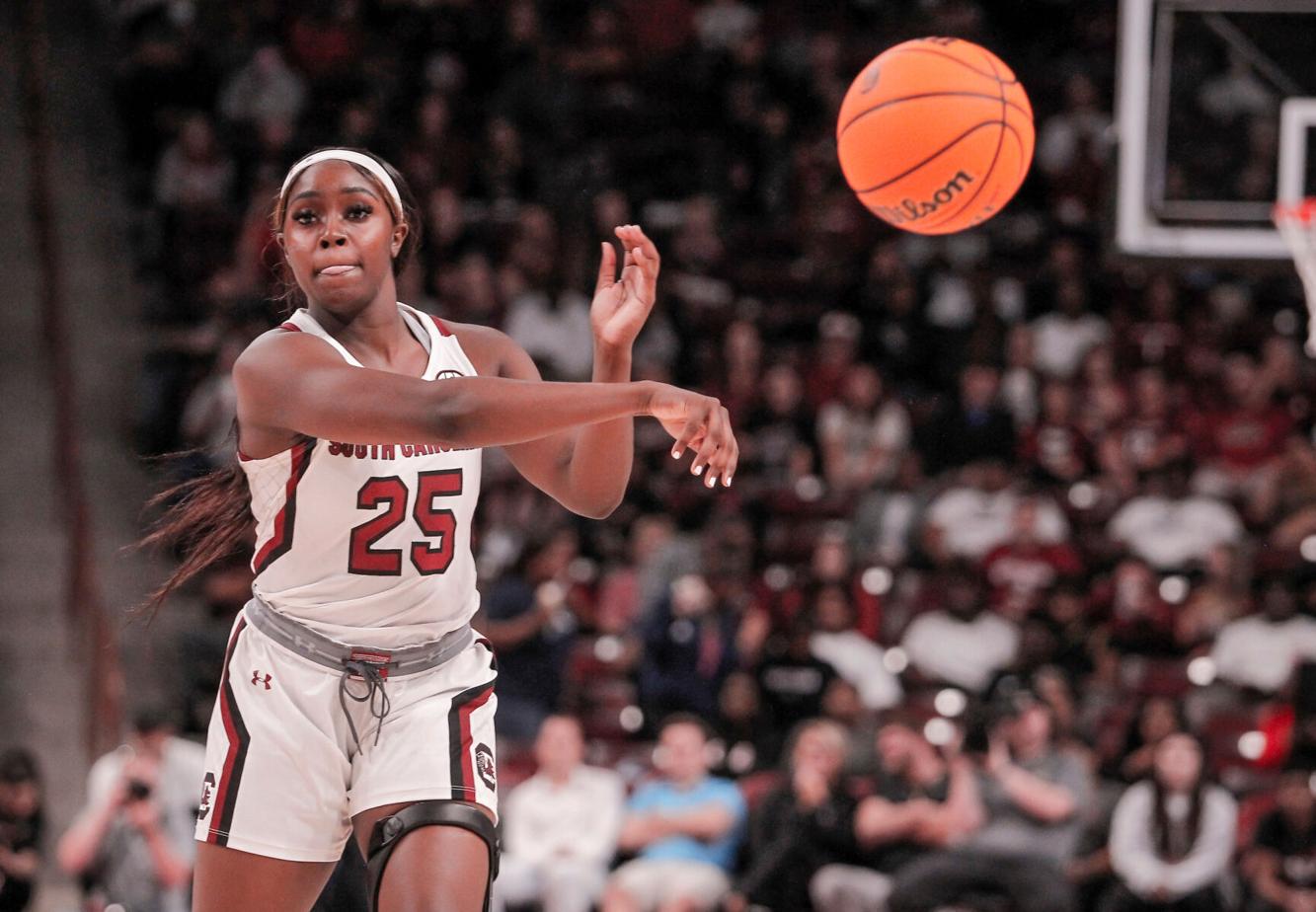 Gamecocks' Raven Johnson prepares for last flight