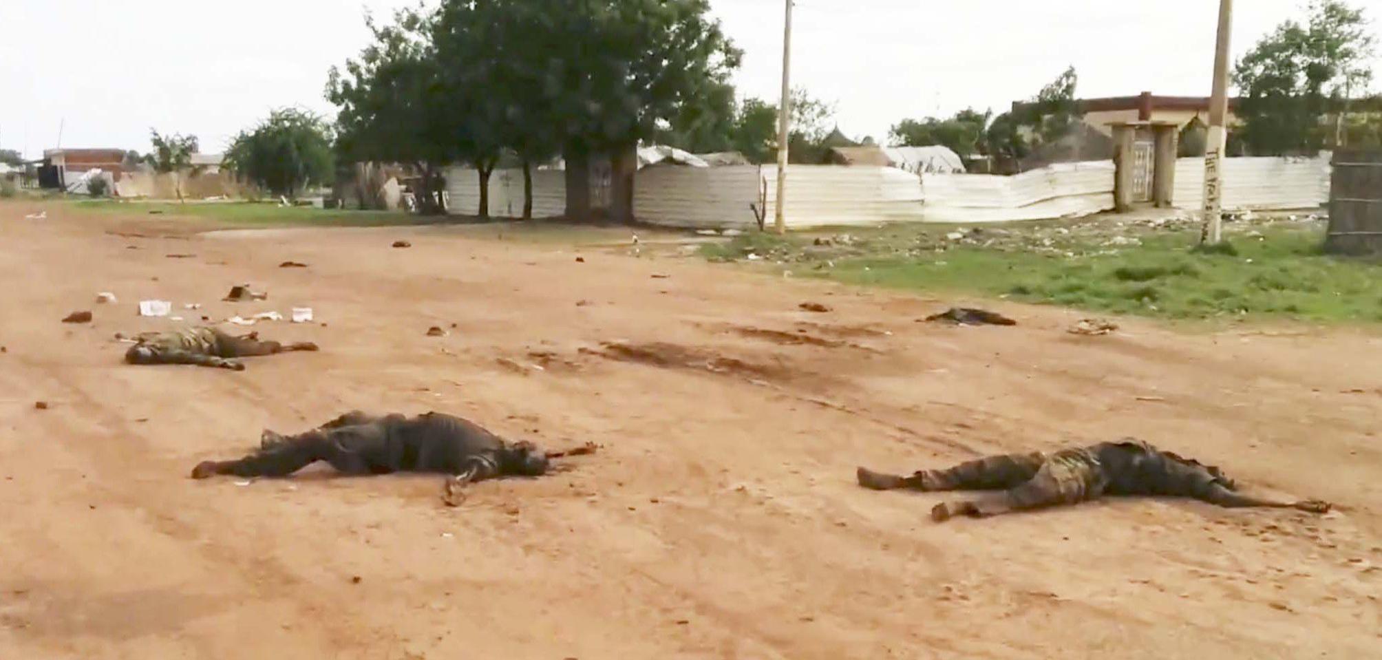 Piles and piles of bodies in South Sudan slaughter | News ...