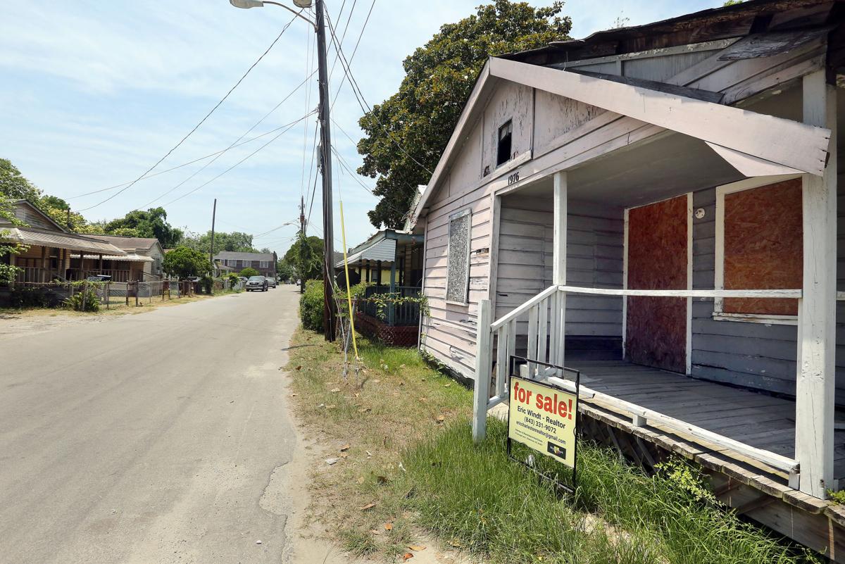 North Charleston neighborhood hopes for revitalization without ...