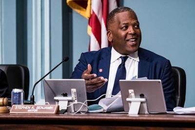 Columbia Mayor Steve Benjamin confirms he won't seek reelection, ending ...