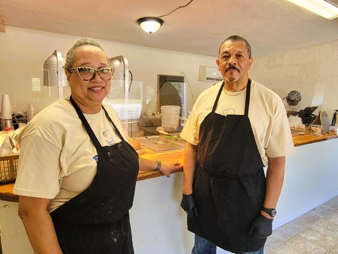 Long-time restaurant Blue Collar Bistro reopens in Edgefield