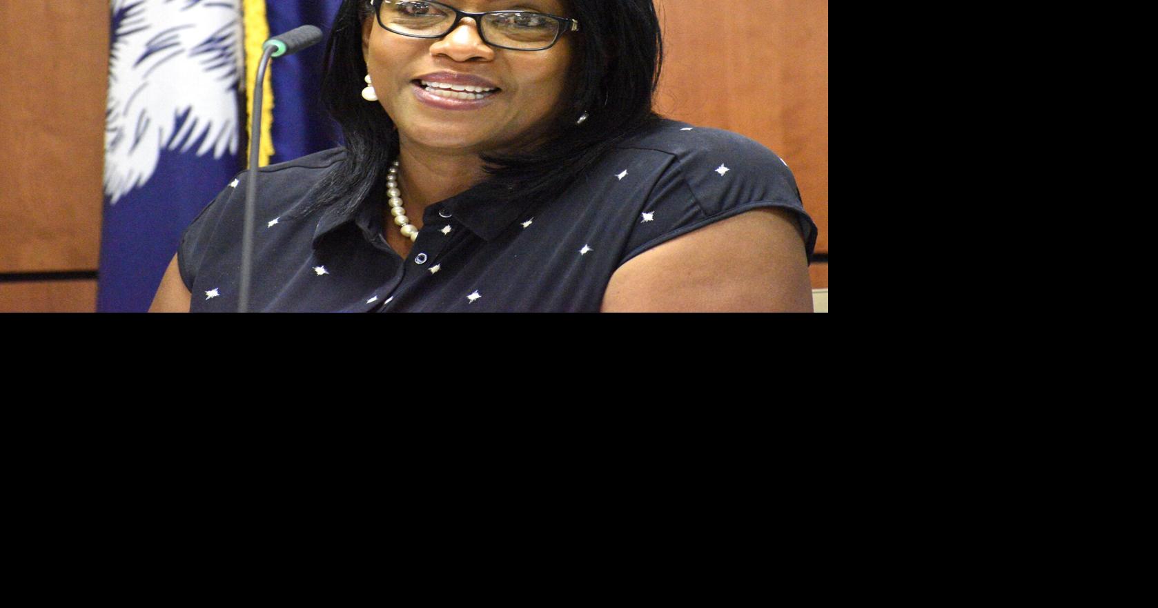 Why is Lethonia "Peaches" Barnes running for Florence mayor?