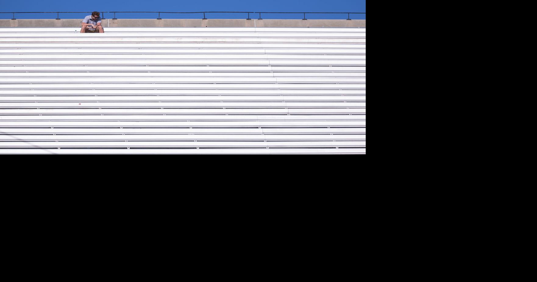 Gamecocks football program back on familiar, unsteady ground