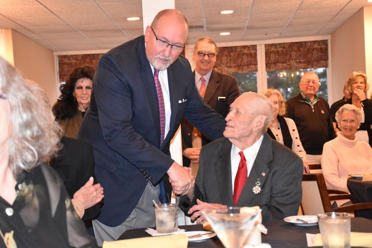 Friends, neighbors remember Hal Peck