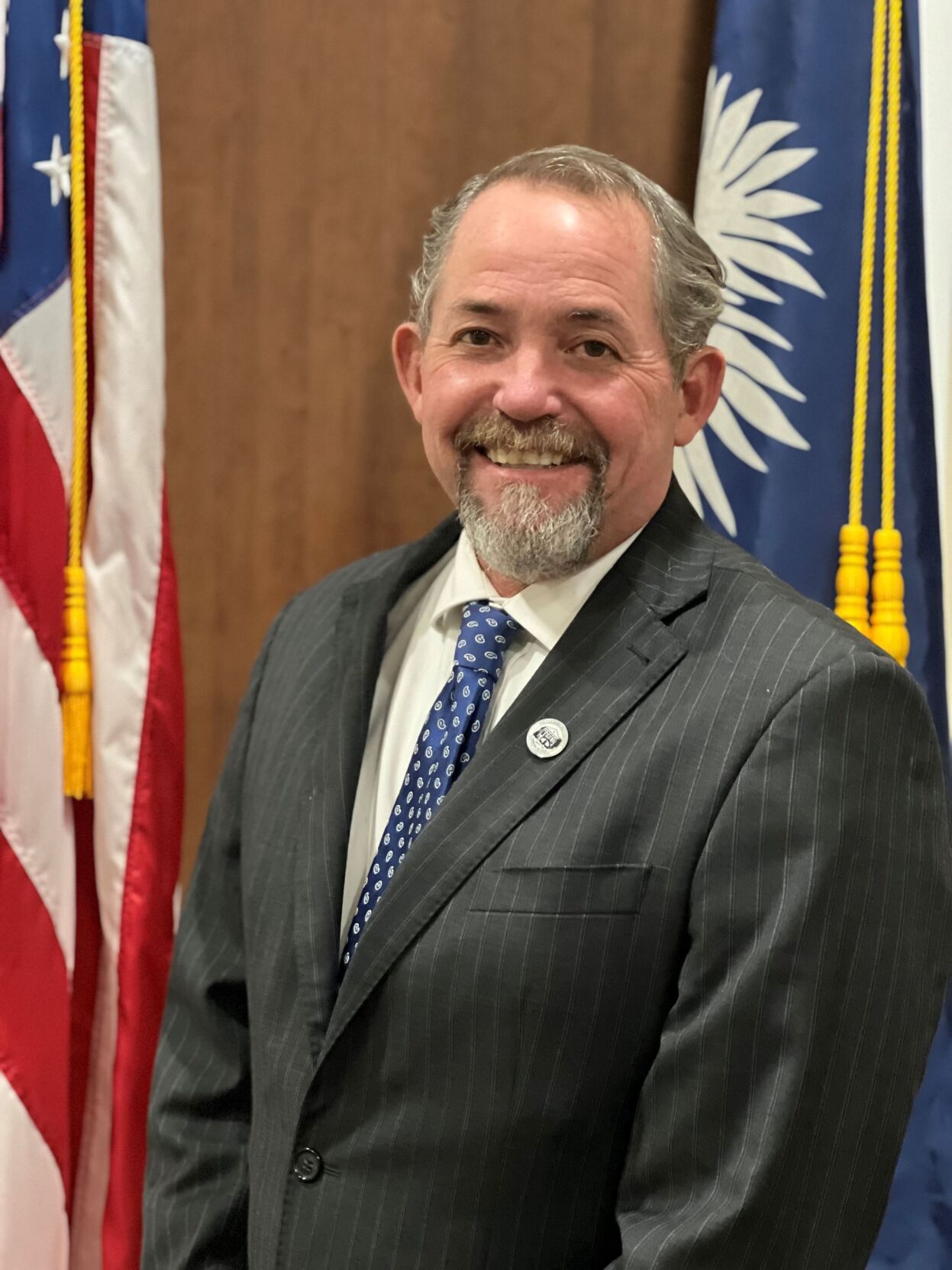 Floyd opposes solar incentive measures at council meeting