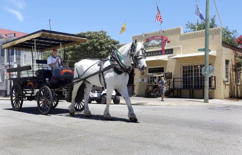 Slip into the shadows with Charleston Ghost Tour roundup